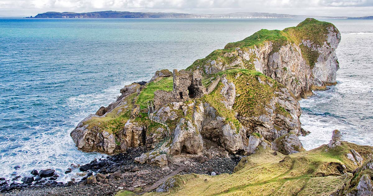 Kinbane Head, een stukje oerrots met karakter - efkesweg.be